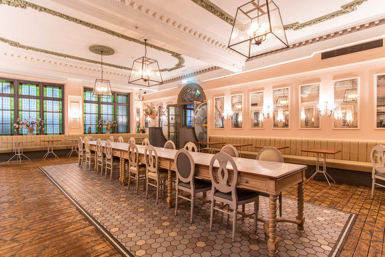 Hot desks & meeting rooms at Aubaine Notting Hill - AndCo